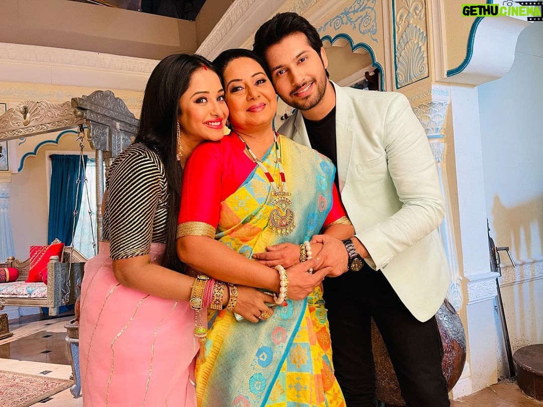 Namish Taneja Instagram – Aye mere hamsafar Monday to Saturday 7pm only ...