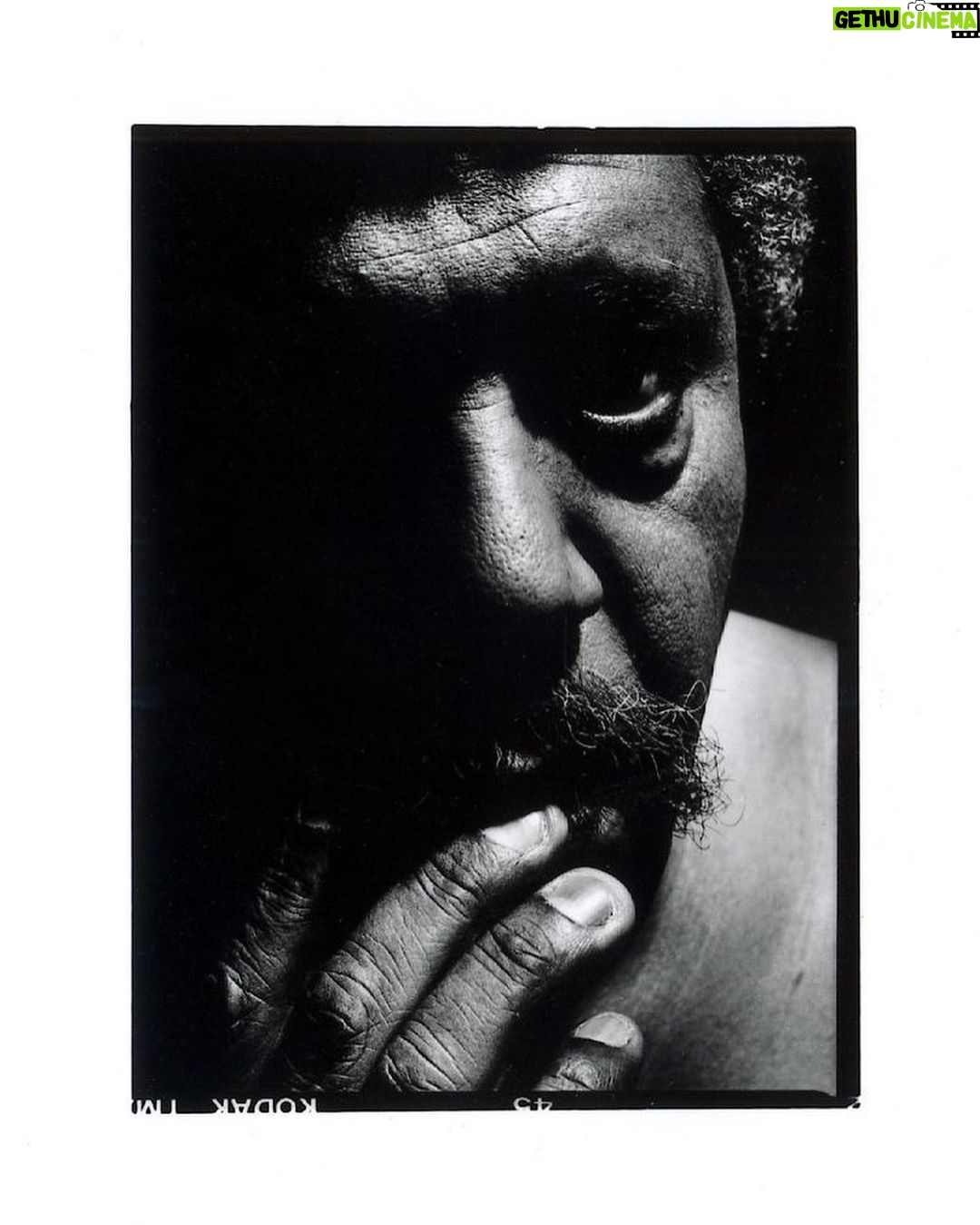 Natalia Oreiro Instagram – ⁣ Hoy cumple 80 años el gran @negrorada ⁣ 🎶🖤 ...