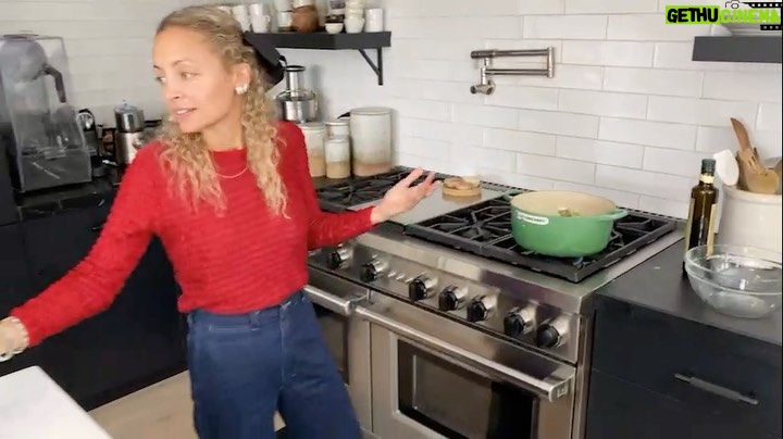 Nicole Richie Instagram – Head to @cookingwithcoit instagram to watch ...