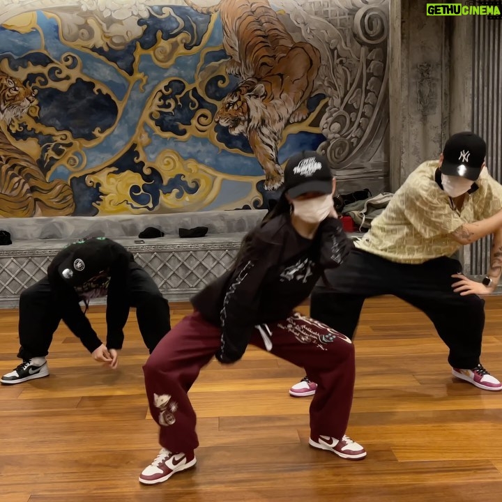 Noze Instagram – Make that kitty purr🍒 📍 @x_academy_official 🎵 ...