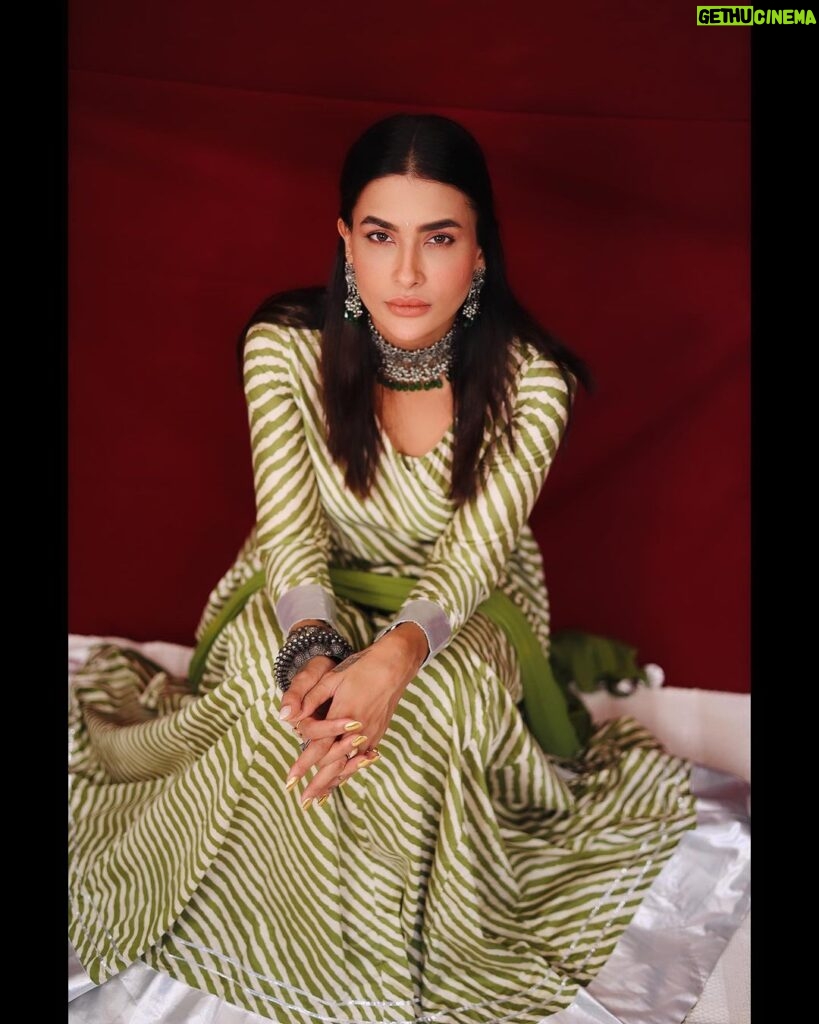 Actress Pavitra Punia HD Instagram Photos and Wallpapers December 2023 ...