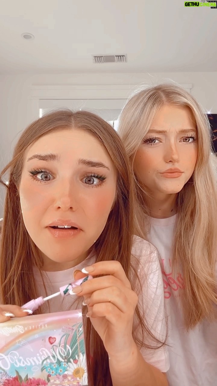 Piper Rockelle Instagram – 🖤💰use code BlackFriday35 🔗in my bio ...