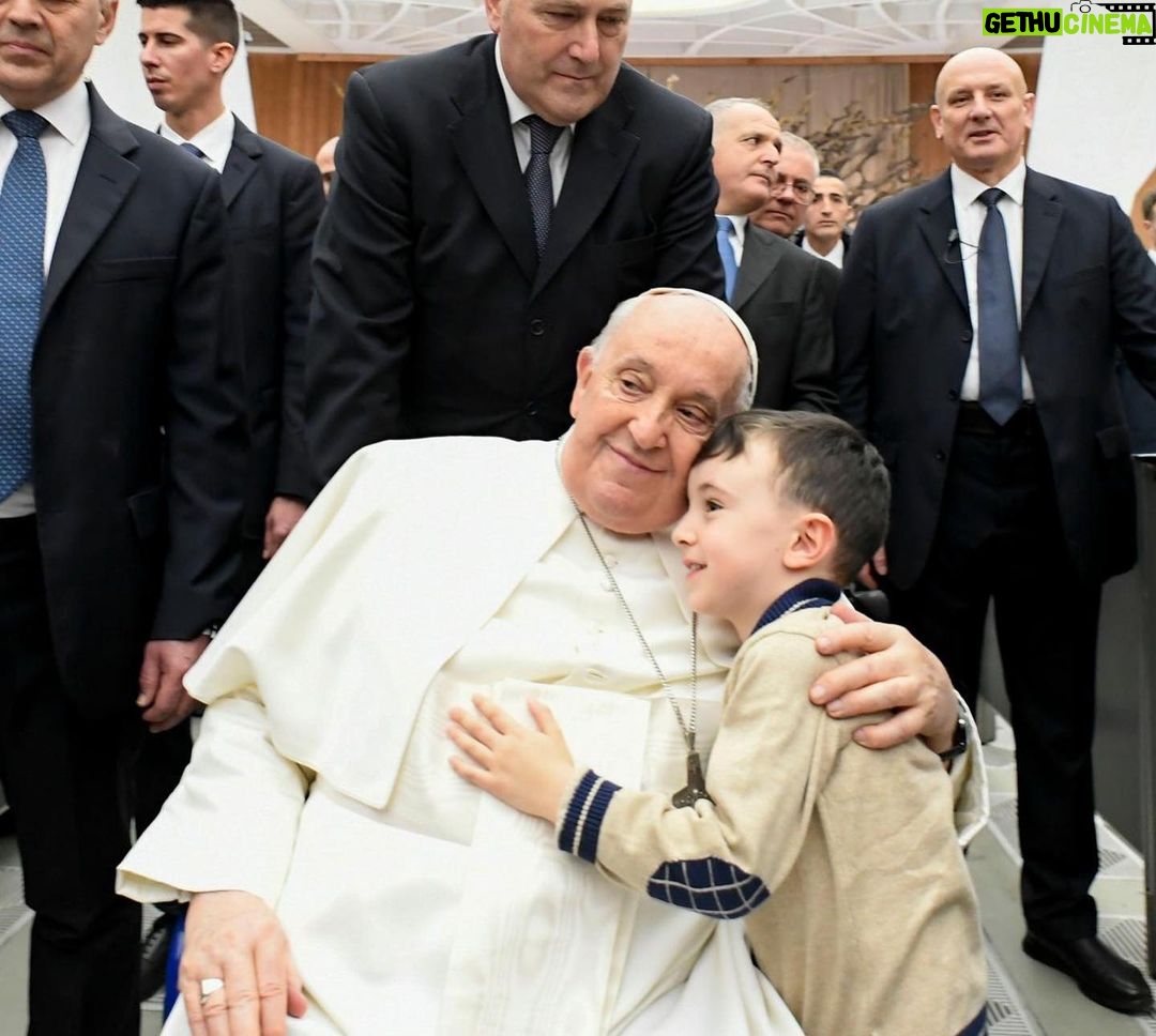 Actor Pope Francis HD Instagram Photos and Wallpapers March 2024 ...