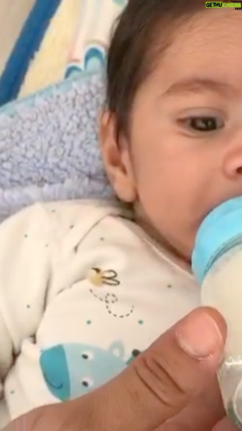 Rambod Javan Instagram در سرما و برف این روزها مردم سی سخت را تنها
