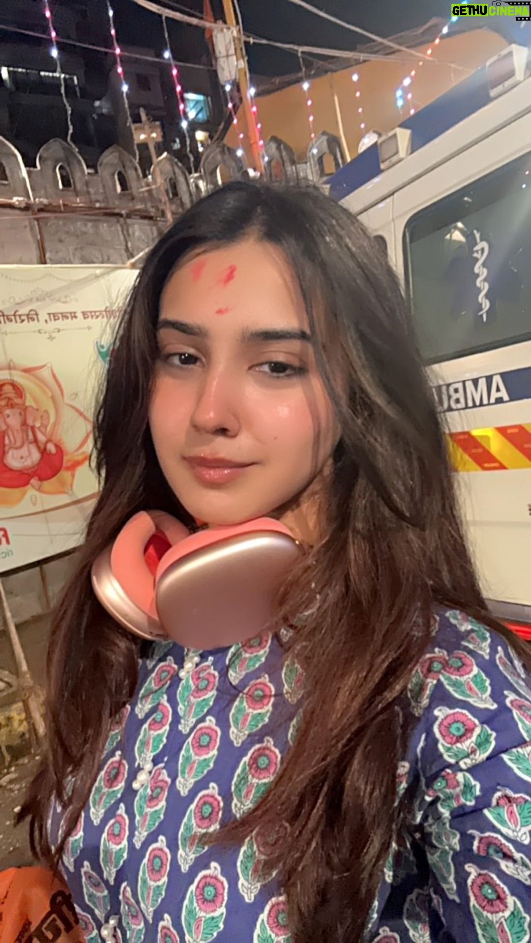 Roshni Walia Instagram – The reason I don’t like being called an ...