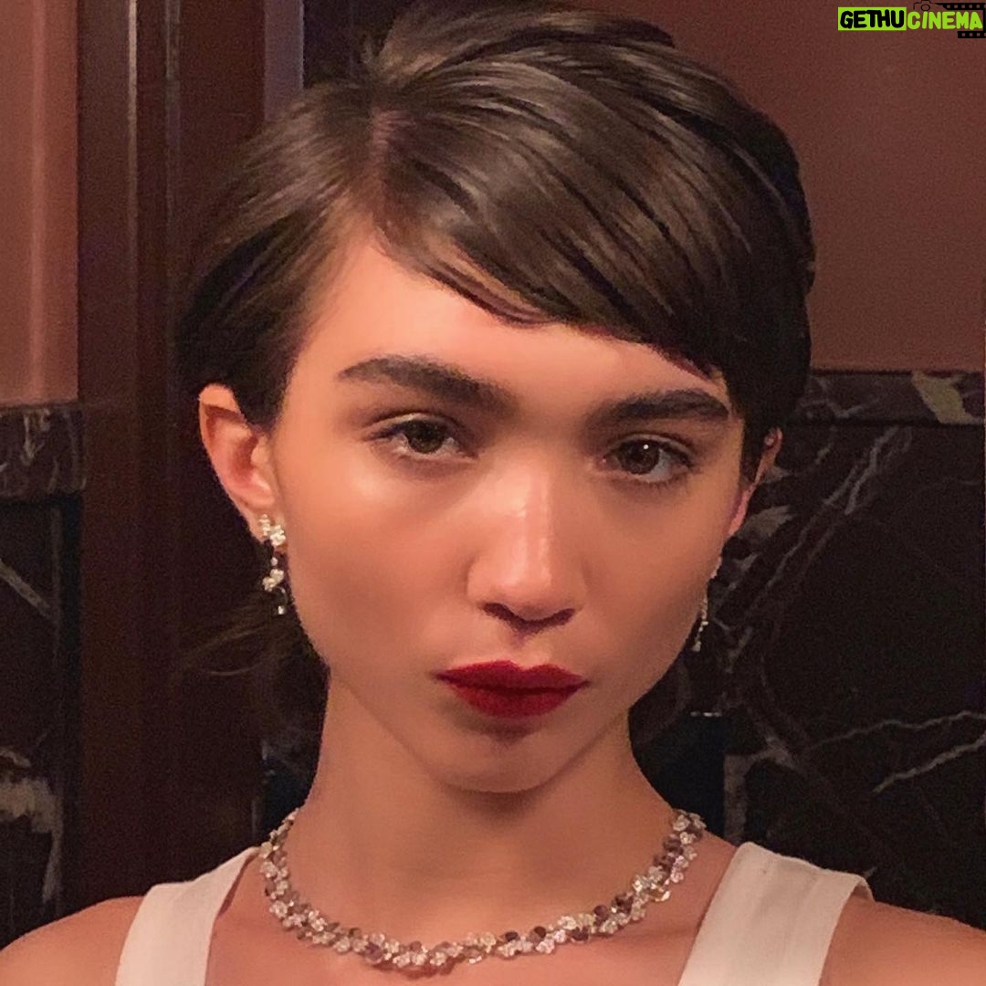 Rowan Blanchard Instagram – 🕵️‍♀️ Moving from California to New York ...