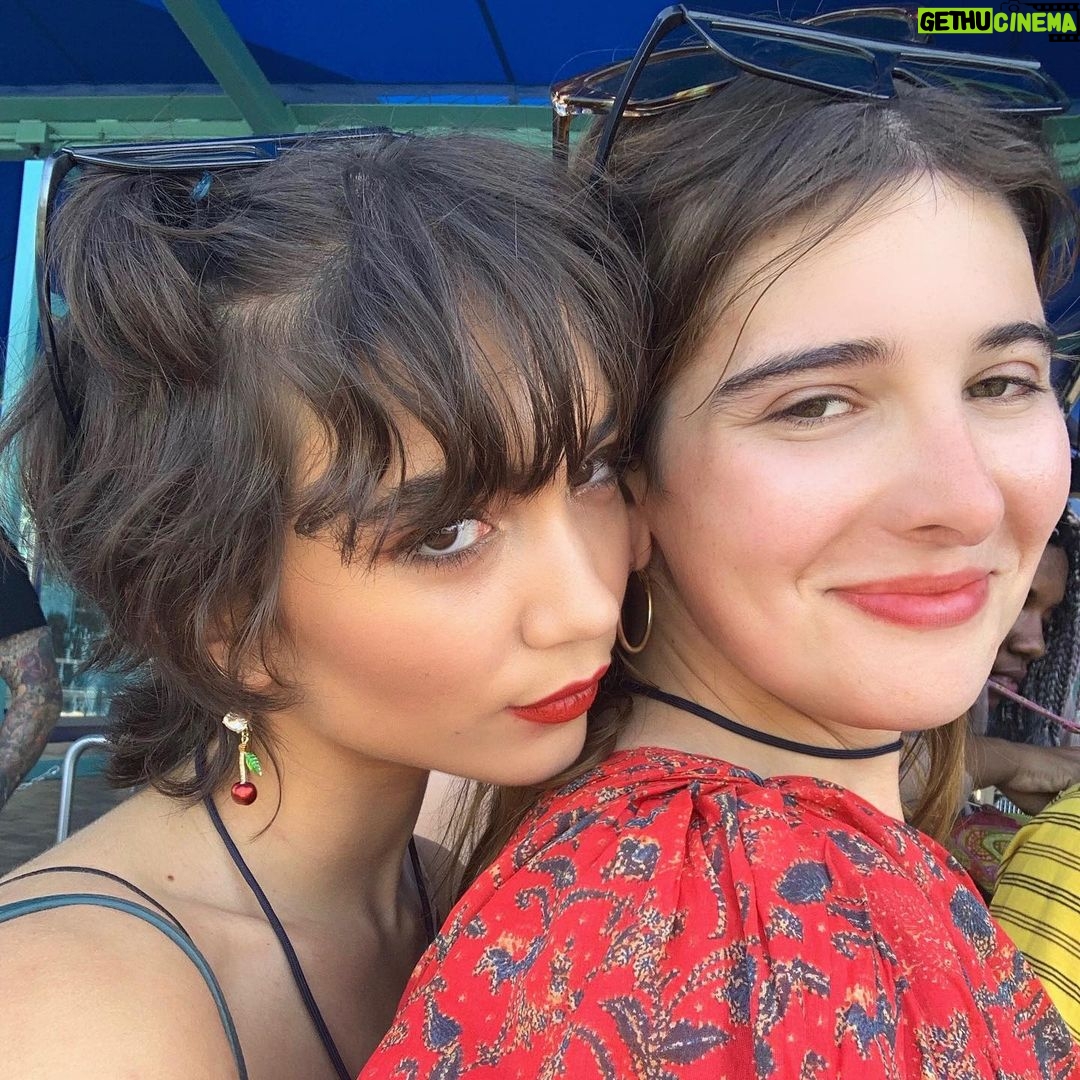 Rowan Blanchard Instagram – That’s my sister for life Norman Rockwell ...