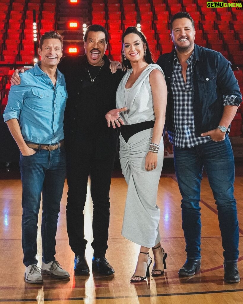 Actor Ryan Seacrest HD Instagram Photos and Wallpapers February 2024 ...