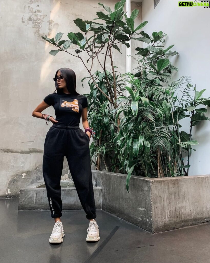 Actress Sabina Hidalgo HD Instagram Photos and Wallpapers January 2020 ...