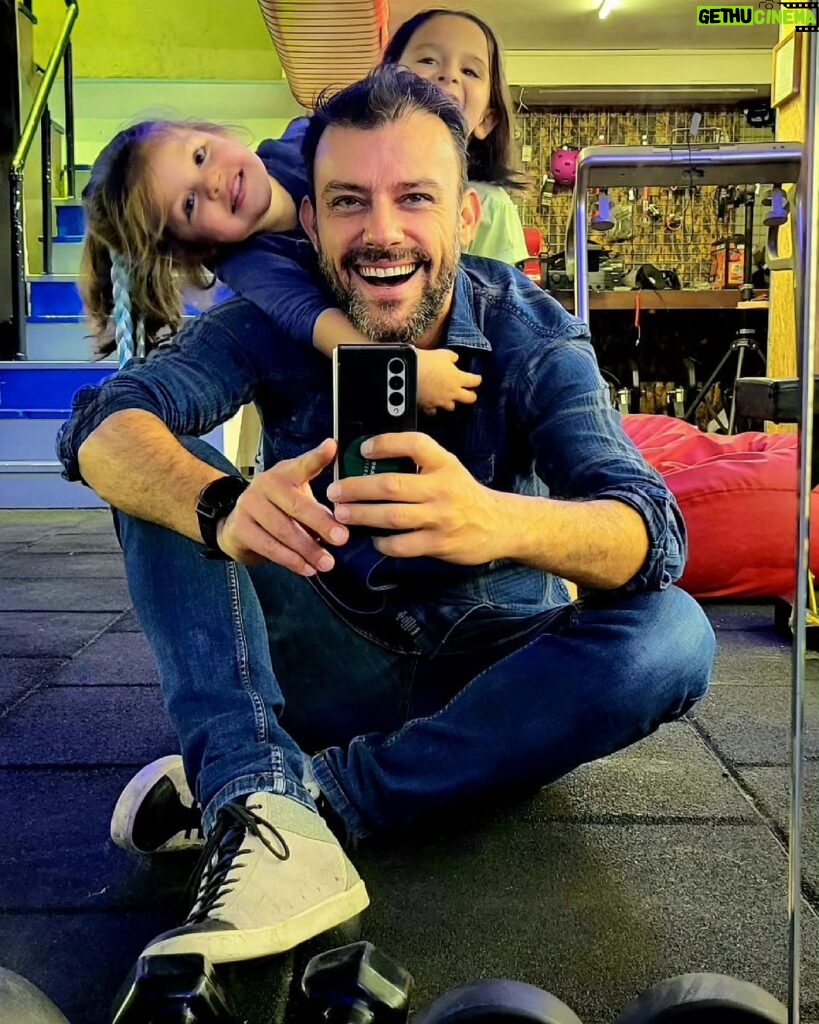 Actor Salih Bademci HD Instagram Photos and Wallpapers June 2023 ...