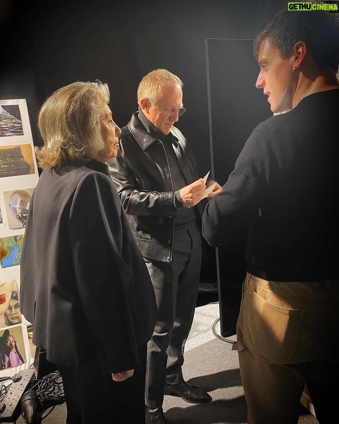 Salma Hayek Pinault Instagram – Last night at the Alexander McQueen ...