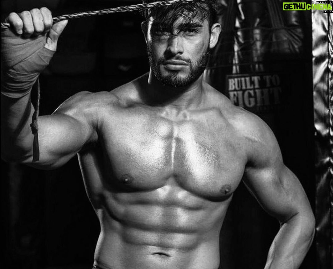 Actor Sam Asghari HD Instagram Photos and Wallpapers May 2024 | Gethu ...