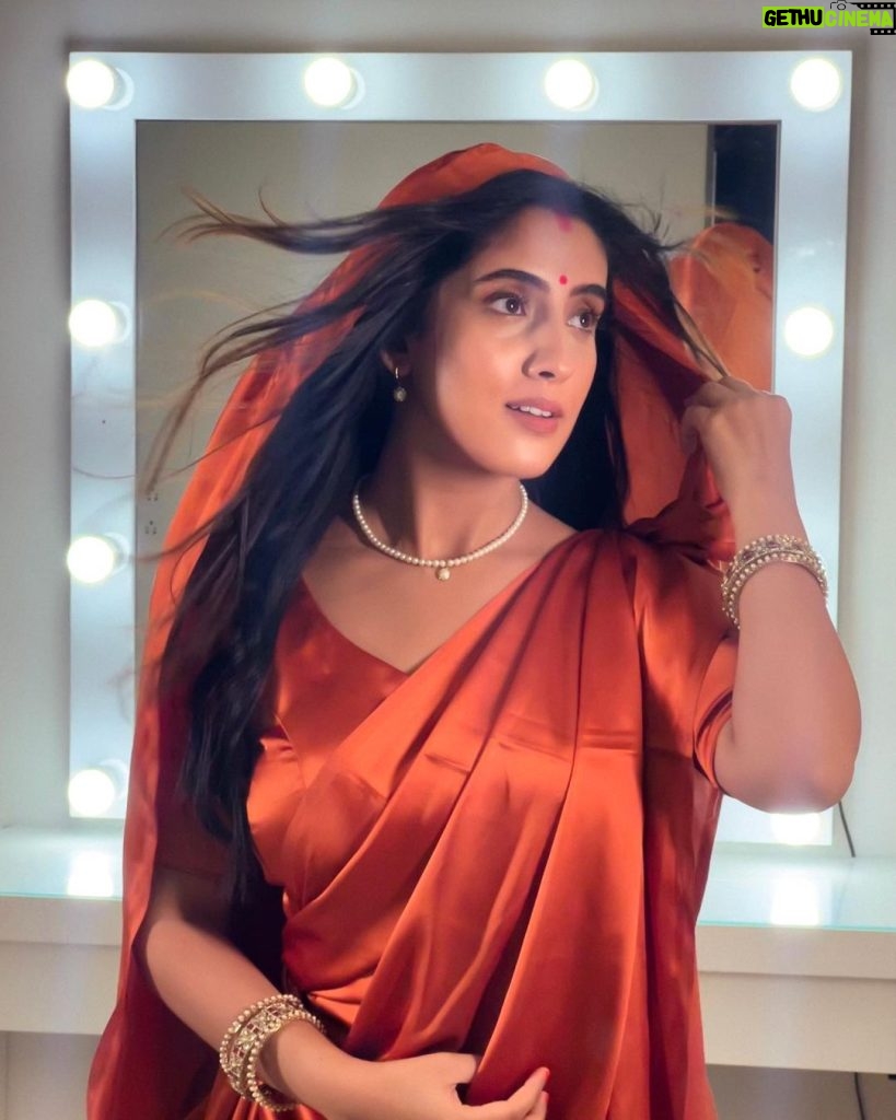 Actress Sameeksha Sud HD Instagram Photos and Wallpapers July 2023 ...