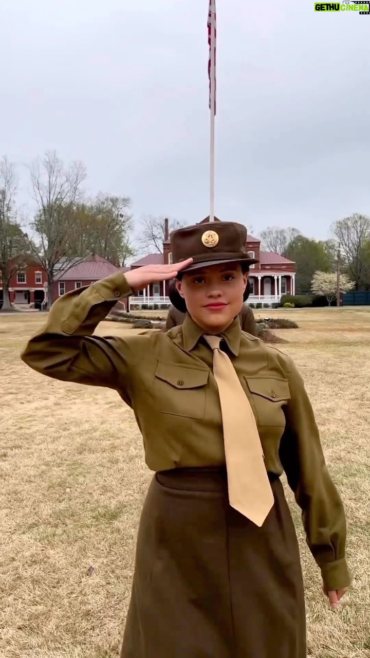 Actress Sarah Jeffery HD Instagram Photos and Wallpapers January 2024 ...