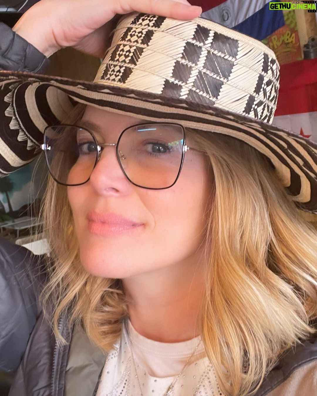 Sarah Mintz Wiki, Biography, Age, Gallery, Spouse and more