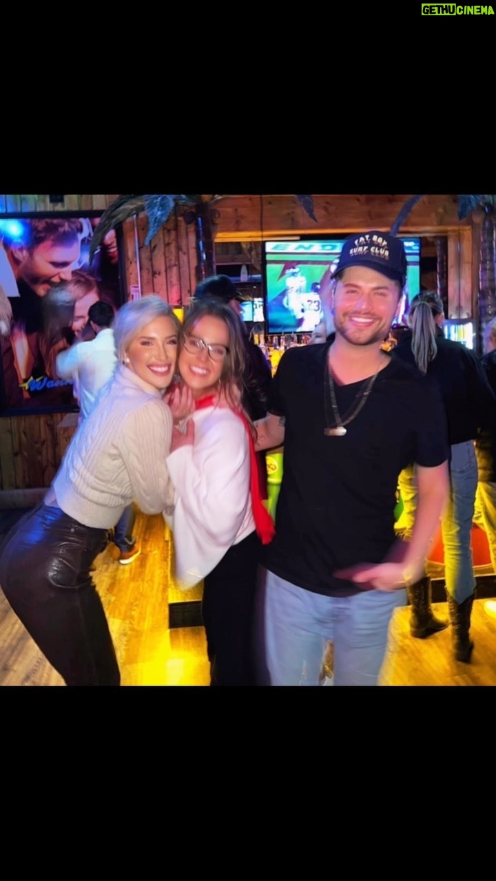 Savannah Chrisley Instagram – Find you friends who travel across the ...