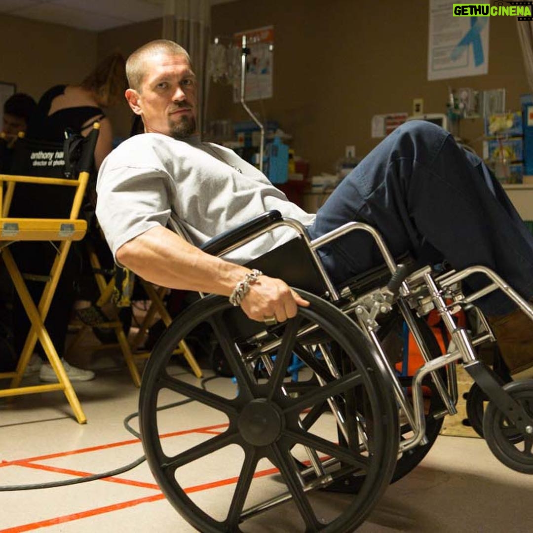 Steve Howey Instagram – Sunday #shameless | Gethu Cinema