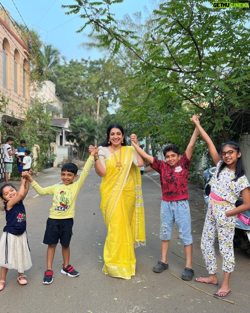 Actress Sujitha HD Instagram Photos and Wallpapers January 2024 | Gethu ...