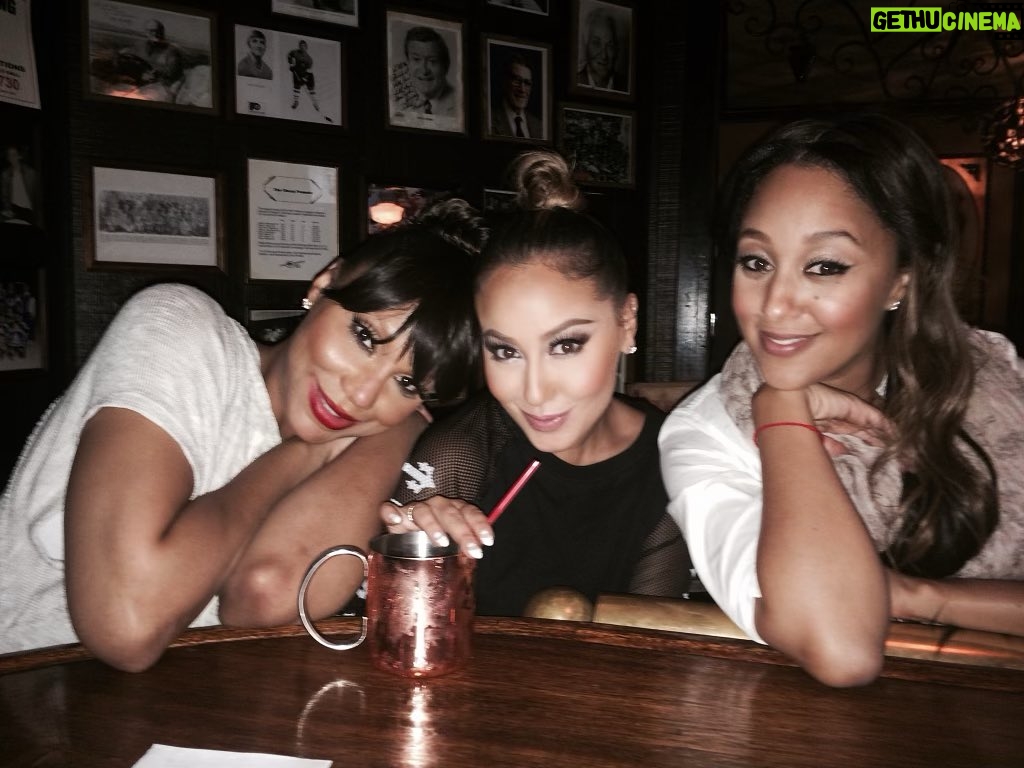 Tamera Mowry-Housley Instagram – Do you remember @tamarbraxton and ...