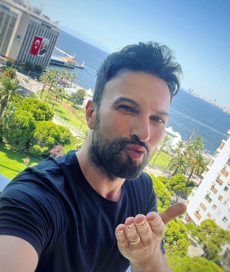 10 Best-Liked Instagram Photos of Tarkan