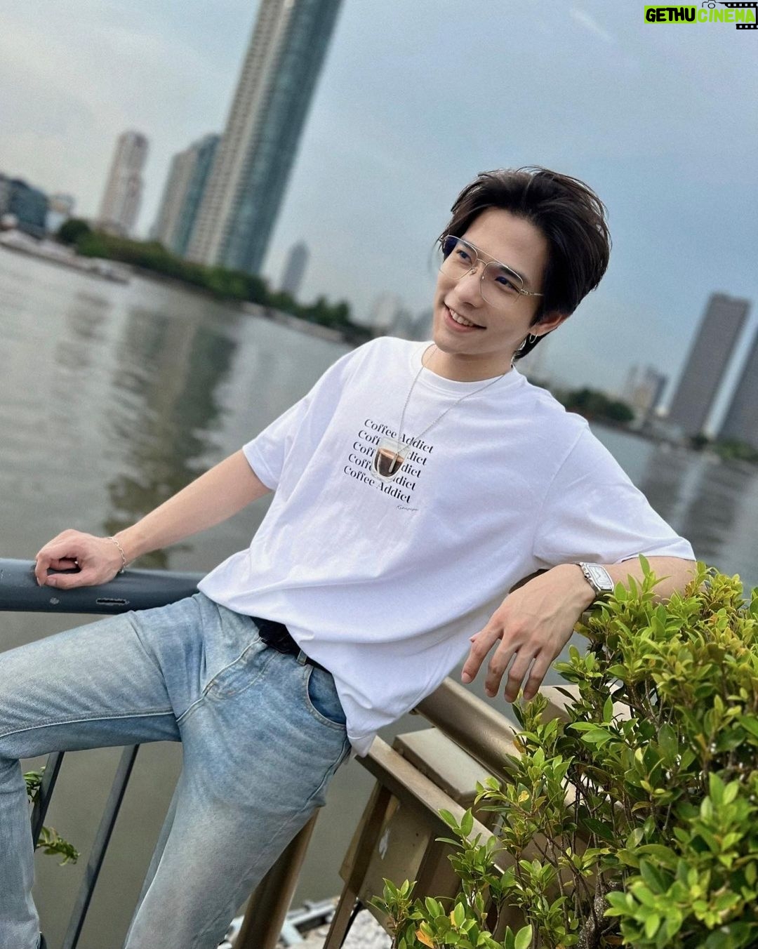 Actor Thanat Lowkhunsombat HD Instagram Photos and Wallpapers August 2023 | Gethu Cinema