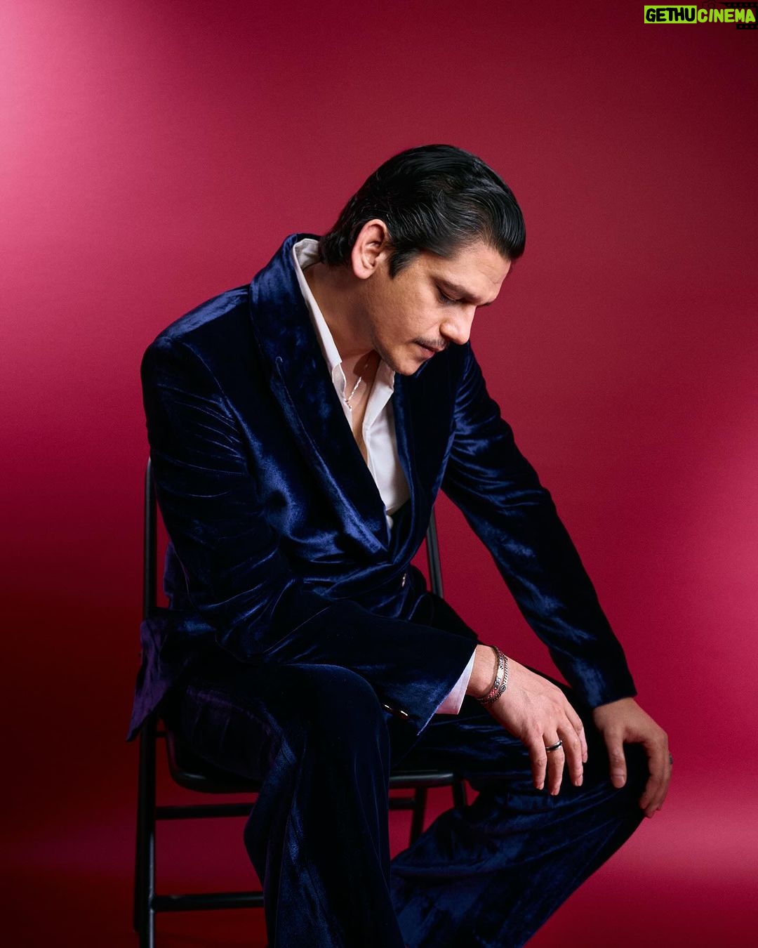 Actor Vijay Varma HD Instagram Photos and Wallpapers December 2023 ...