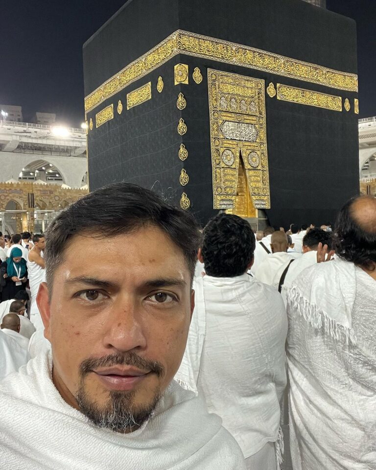 10 Stunning Instagram Photos of Adi Putra