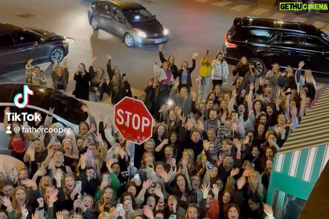 Alexandra Cooper Instagram – an @unwell night in Chicago with my ...