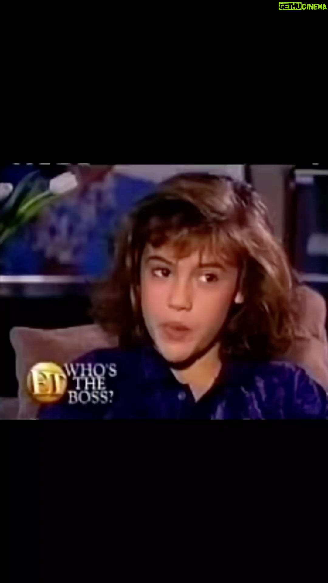 Actress Alyssa Milano HD Instagram Photos and Wallpapers January 2024 ...