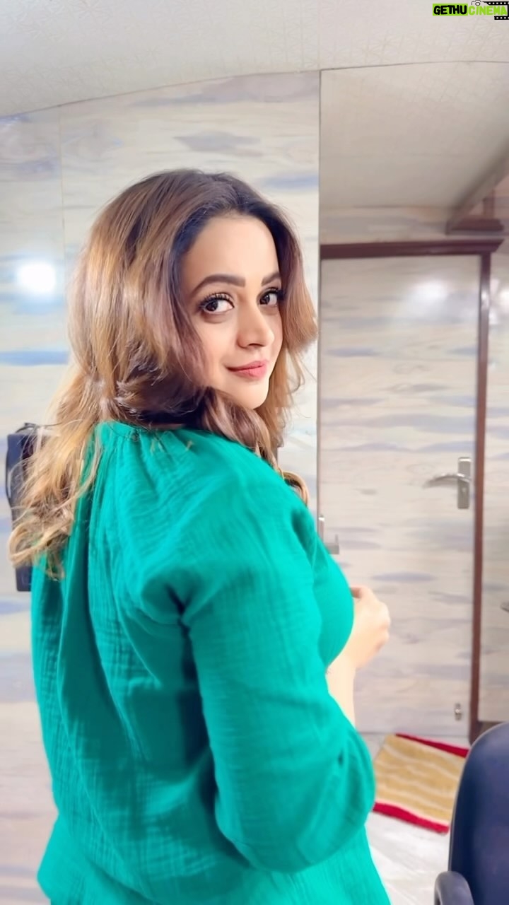 Actress Bhavana HD Instagram Photos and Wallpapers November 2023 ...