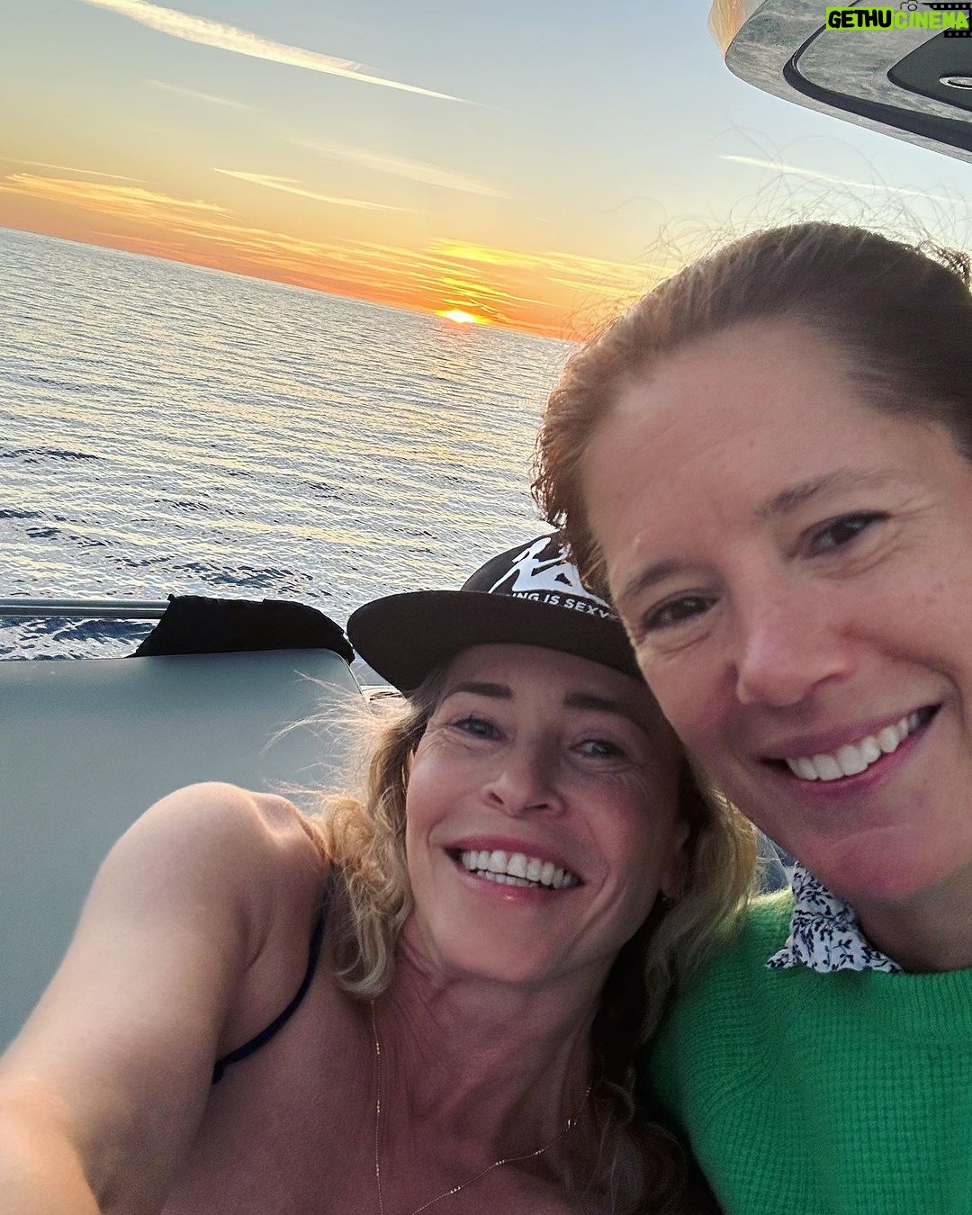 Chelsea Handler Instagram – Yesterday was legendary. Special shout-out ...