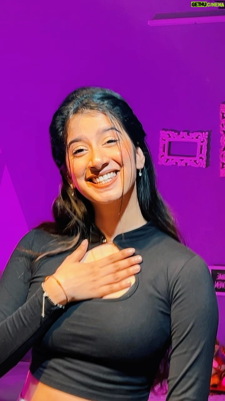 Actress Divya Sharma HD Instagram Photos and Wallpapers February 2024 ...