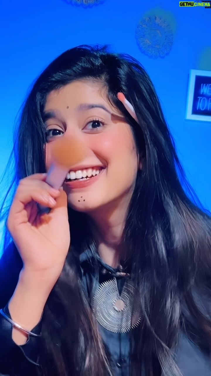 Actress Divya Sharma HD Instagram Photos and Wallpapers January 2024 ...