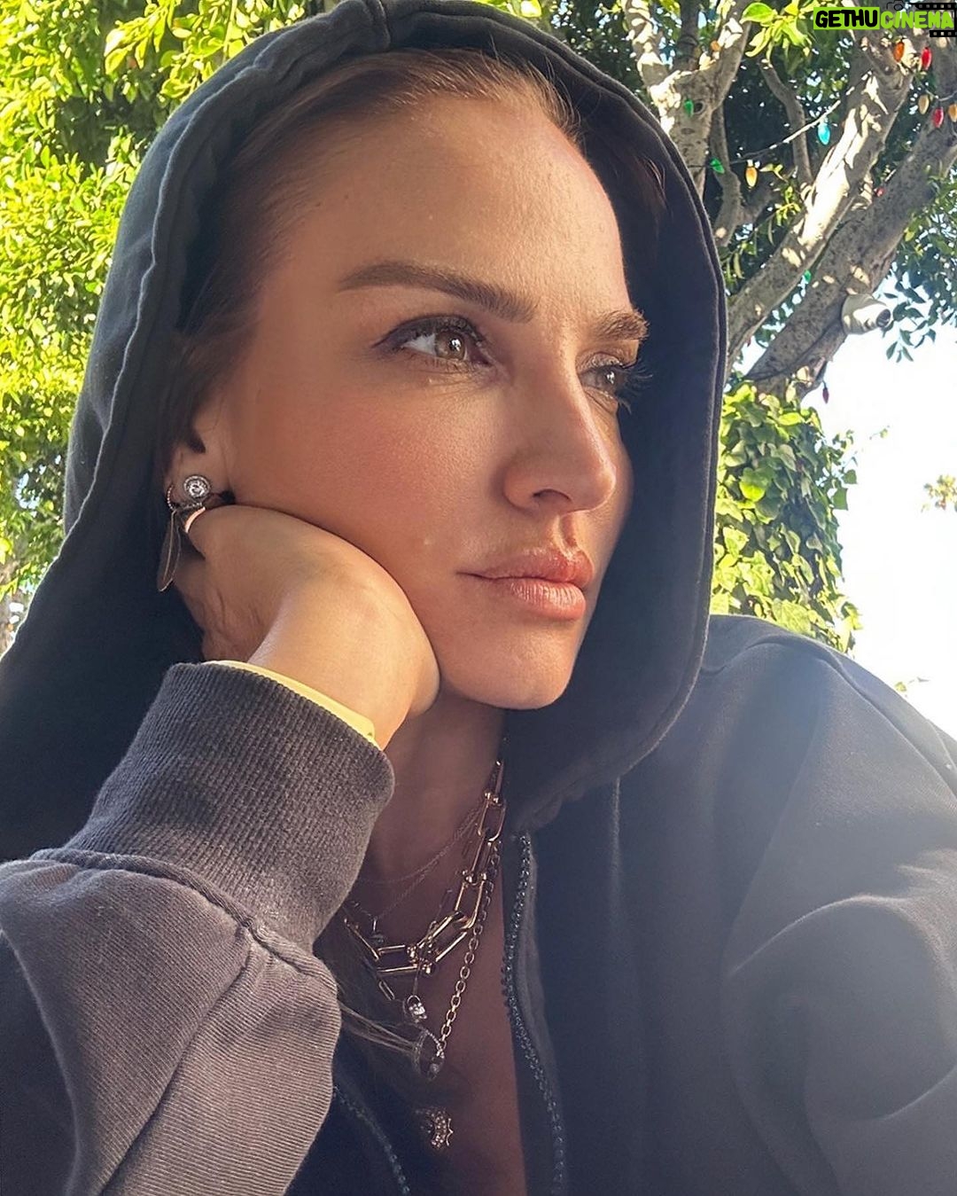 Actress Ebru Akel HD Instagram Photos and Wallpapers September 2023 ...