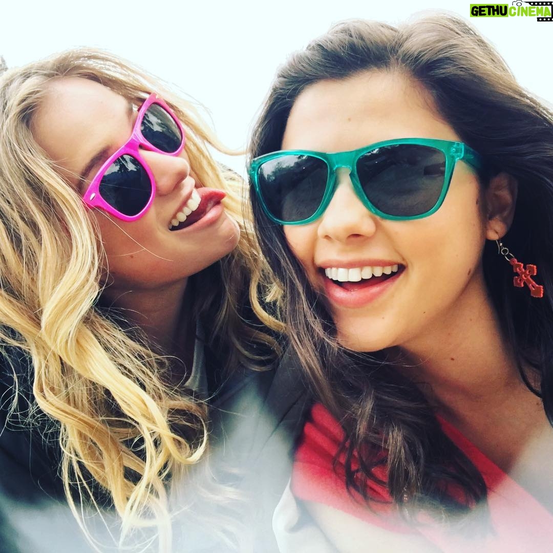 Elizabeth Lail Instagram – #DeadOfSummer 😋 | Gethu Cinema