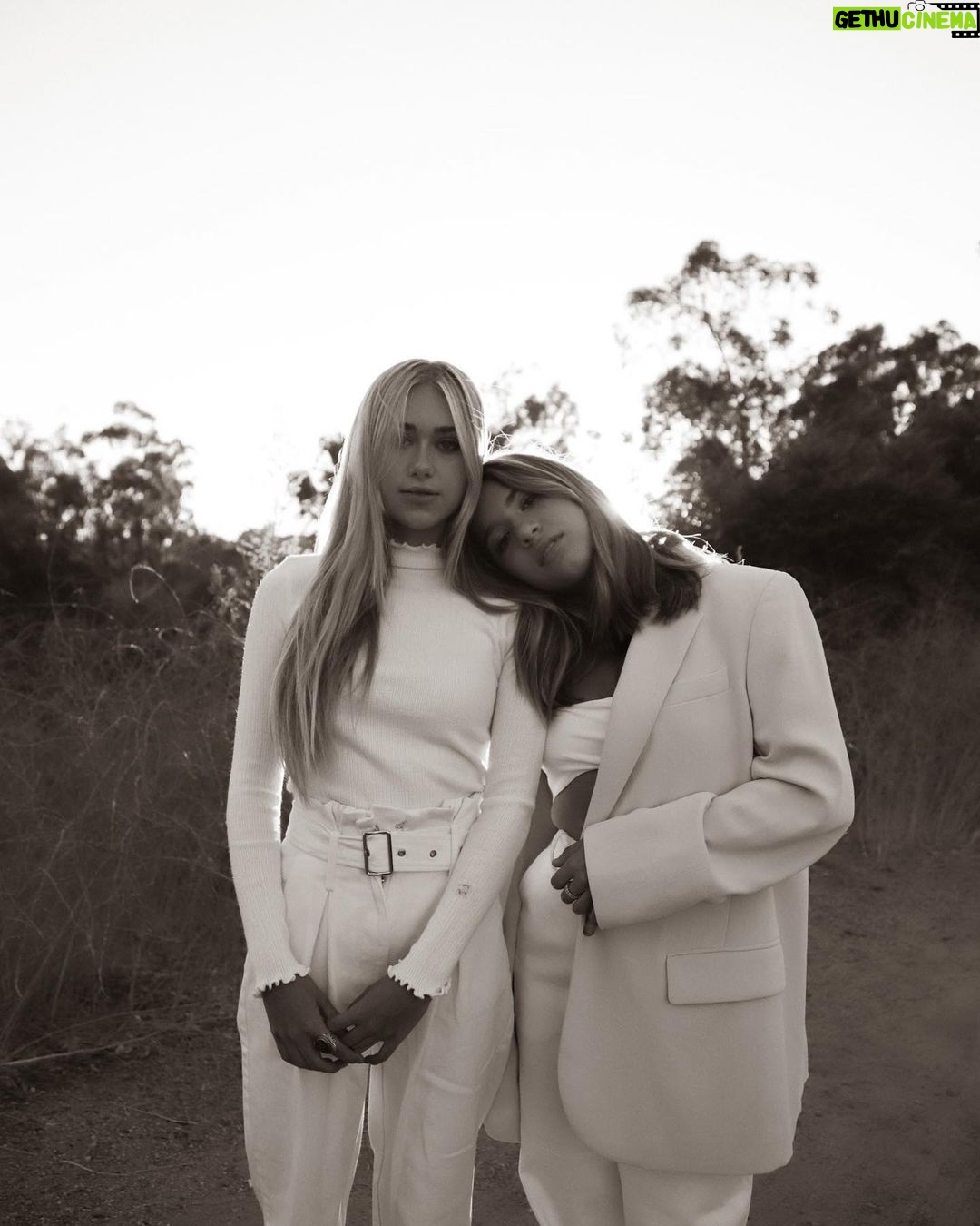 Emily Skinner Instagram – My lovely friend and me by @casiusdean ...