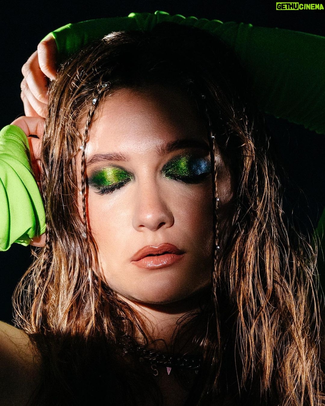 Actress Emma Kenney HD Instagram Photos and Wallpapers April 2023 ...