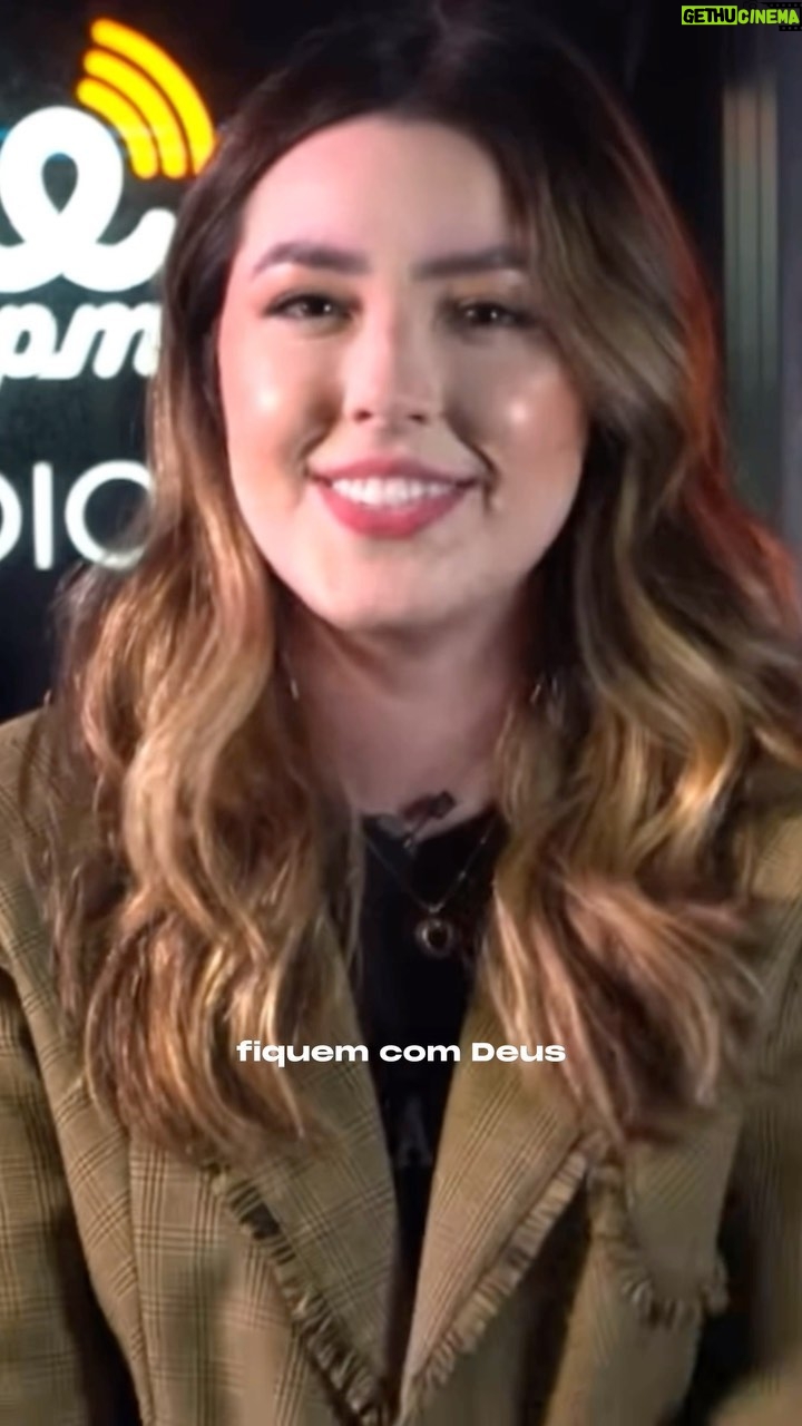 Esther Marcos Instagram – Alô alô TEM VÍDEO NOVO NO CANAL 🚨 A amiga ...