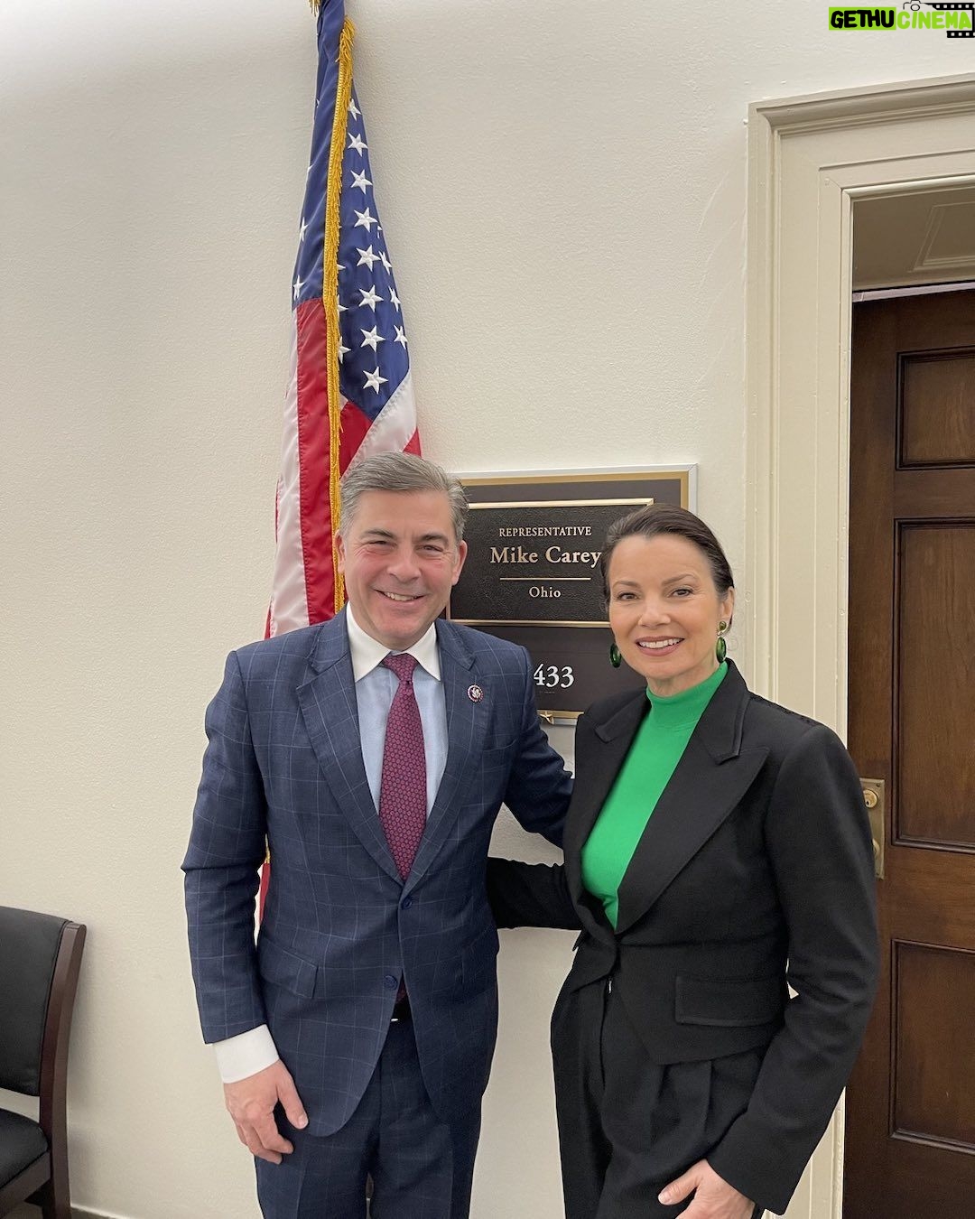 Fran Drescher Instagram – With Representative Mike Carey. Of Ohio ...