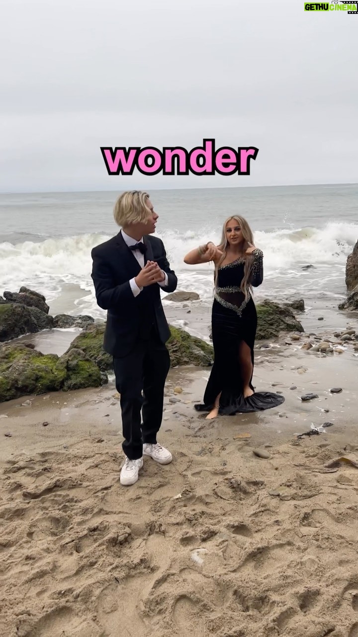 Gavin Magnus Instagram – Moments before disaster🤣stream lonely out now ...