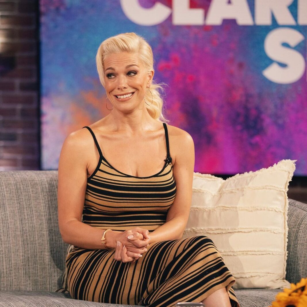 Actress Hannah Waddingham HD Instagram Photos and Wallpapers October ...