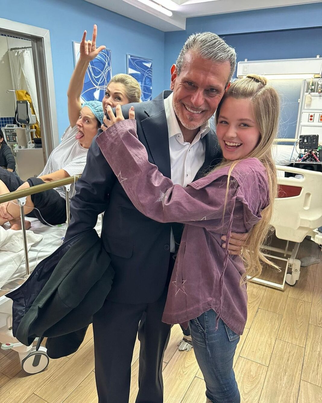 Actress Isabella Tena HD Photos and Wallpapers June 2023 | Gethu Cinema