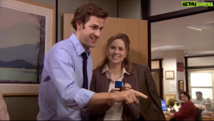 Jenna Fischer Instagram – It’s Training Day and Deangelo Vickers has ...