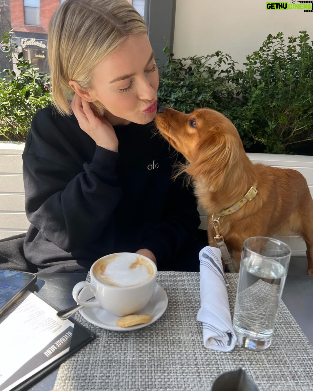 Julianne Hough Instagram – Sunny and the City ☀️😜 | Gethu Cinema