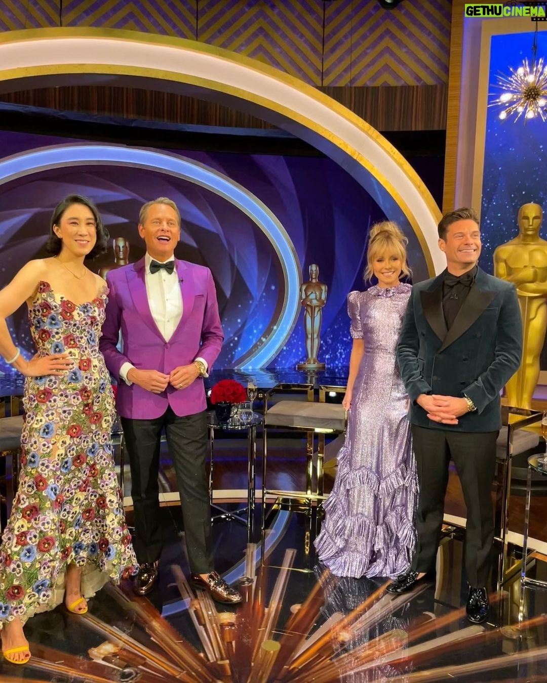 Kelly Ripa Instagram – She bangs (delayed post from a long work sleep ...