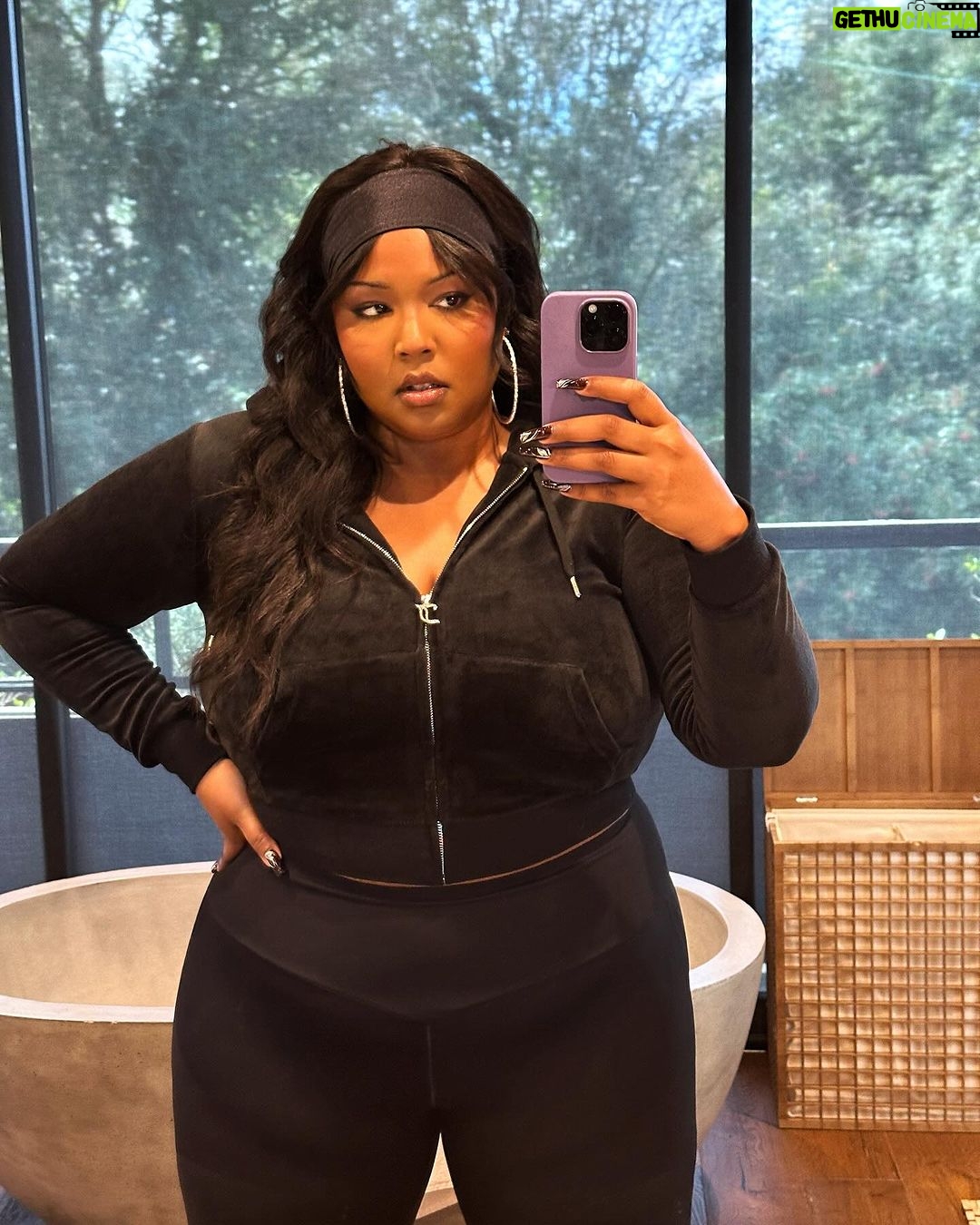 Actress Lizzo HD Instagram Photos and Wallpapers April 2024 | Gethu Cinema