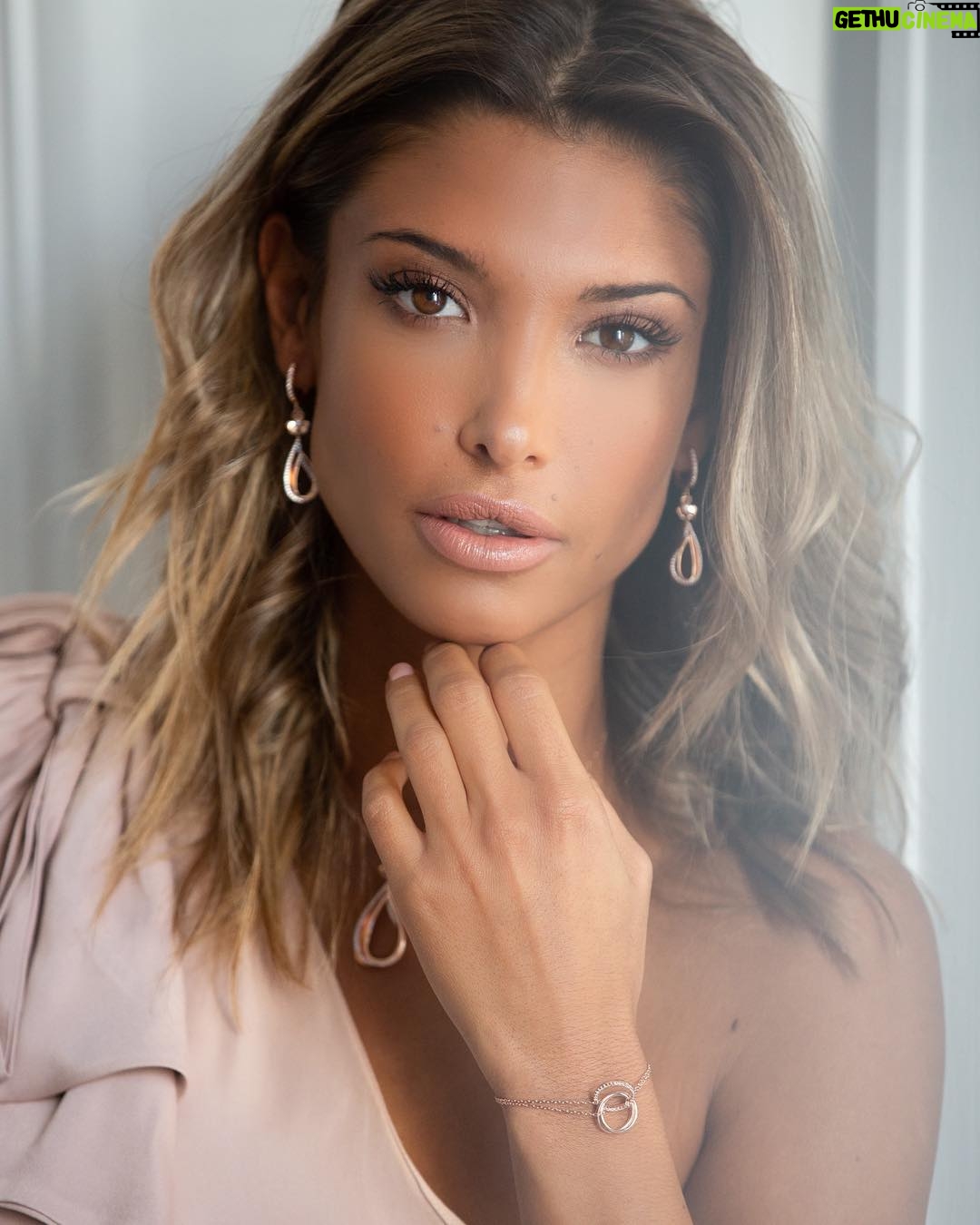 Mélanie Dedigama Instagram – | Gethu Cinema