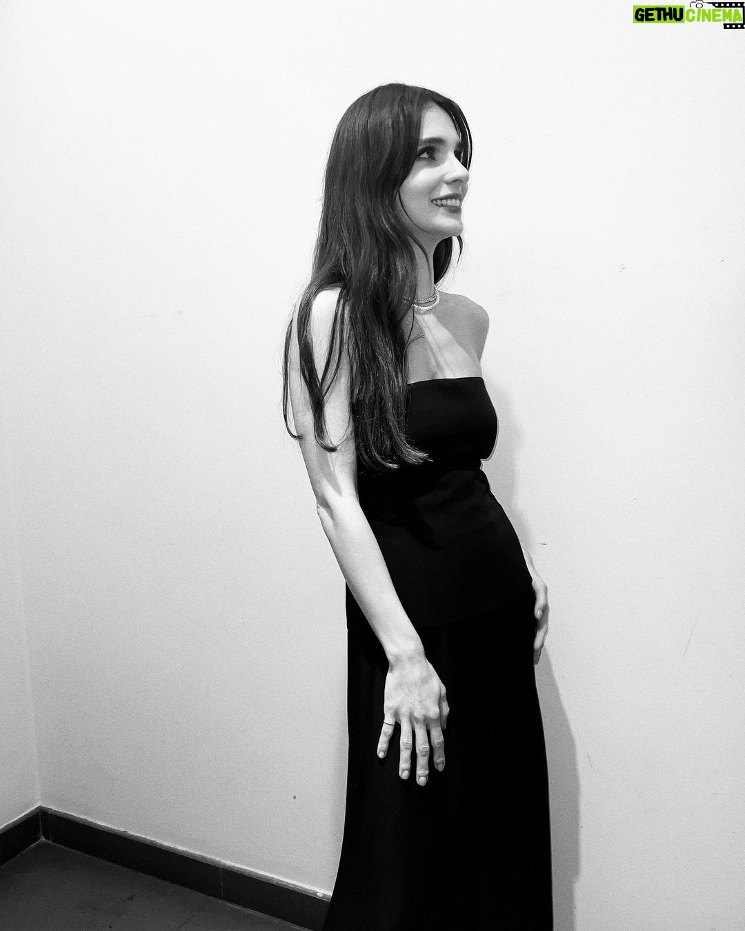 Actress Meriç Aral HD Instagram Photos and Wallpapers January 2023 ...