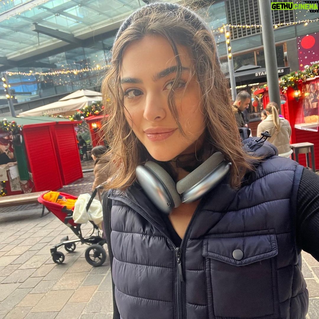 Reyhaneh Parsa Instagram – Ending of 2023 🎒 | Gethu Cinema