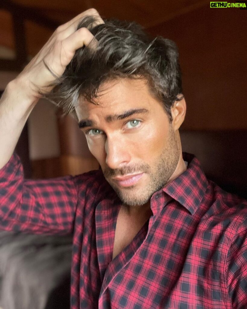 Actor Rodrigo Guirao Díaz HD Instagram Photos and Wallpapers July 2023 ...